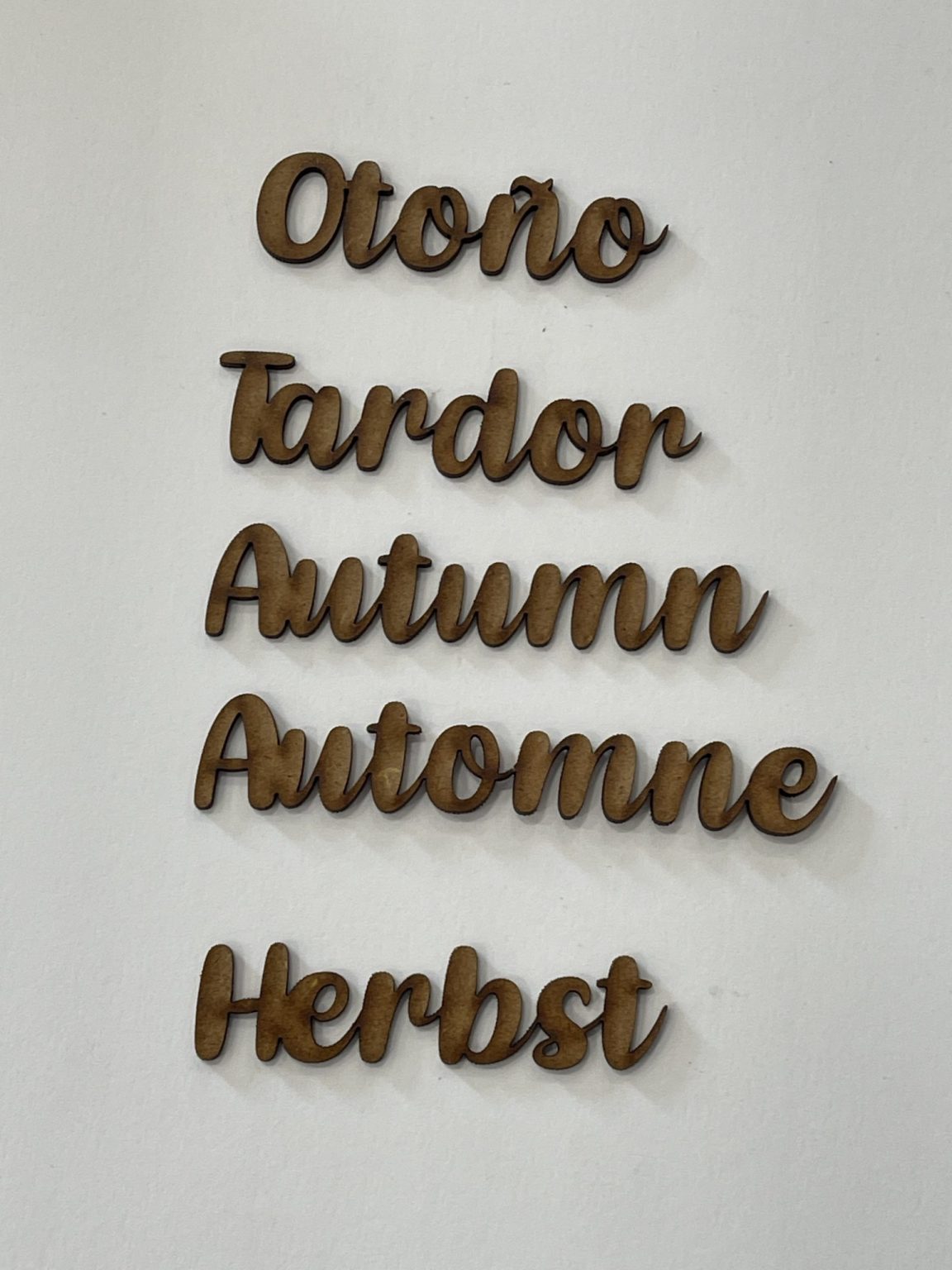 Palabras Otoño En Varios Idiomas - Artifamily